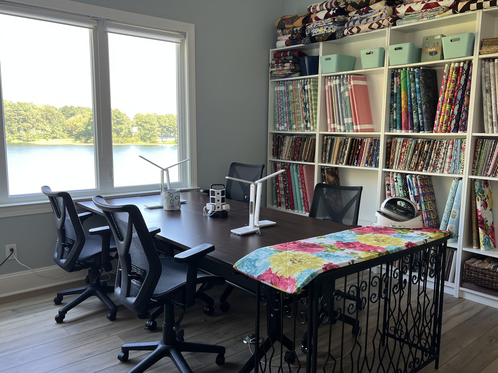 Lake & Leisure Quilt Retreats | Cabin in the Woods Quilters